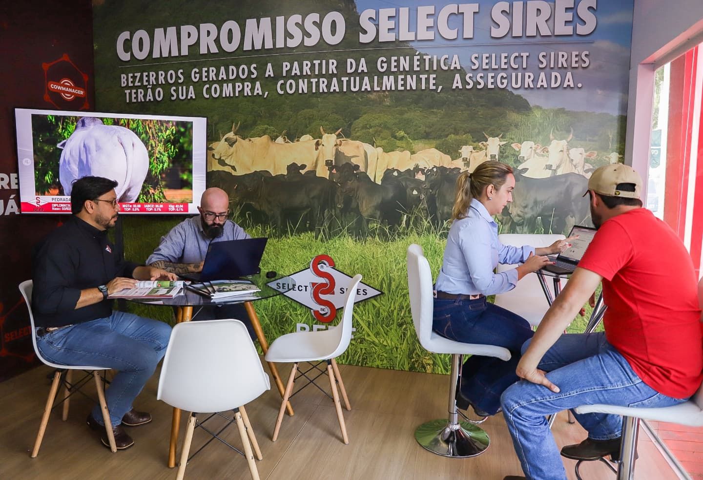 Casa cheia durante todo o feriado aqui na Expozebu 2025. | Notícia ...
